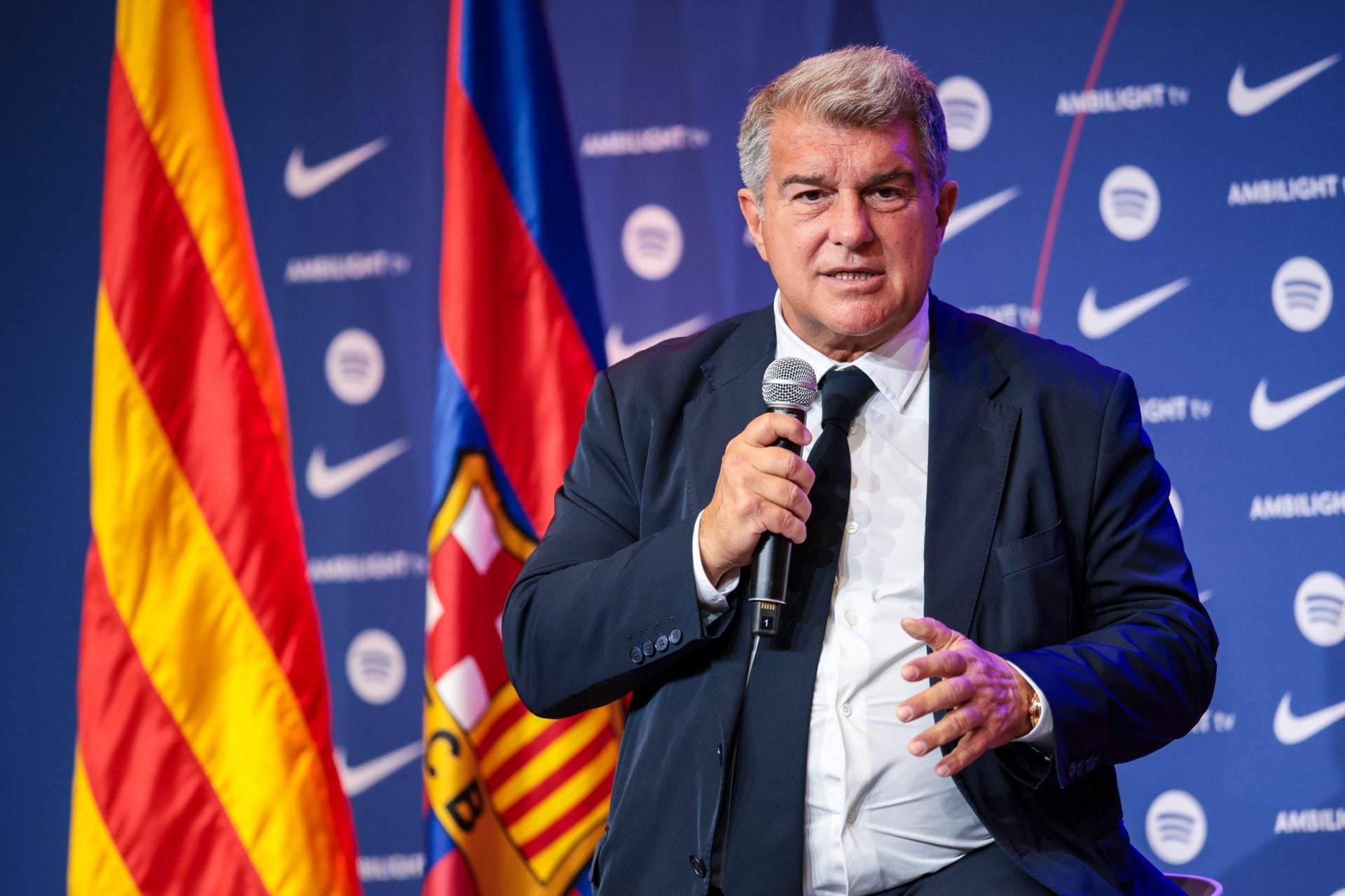 Lawyer files complaint against Barcelona with RFEF over Negreira case ...