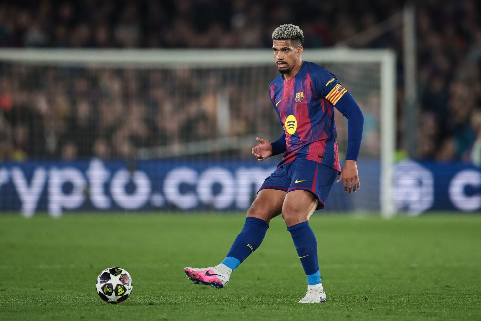 Barcelona captain not considering summer exit; convinced of ...