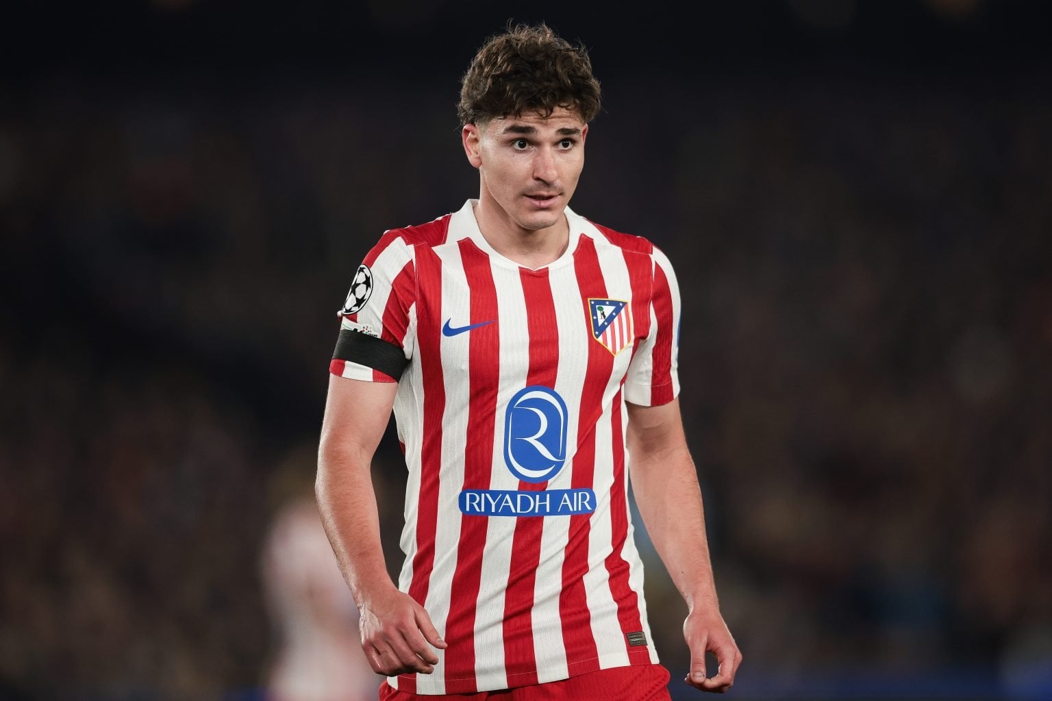 Barcelona set to make first offer for Julian Alvarez after he informs ...