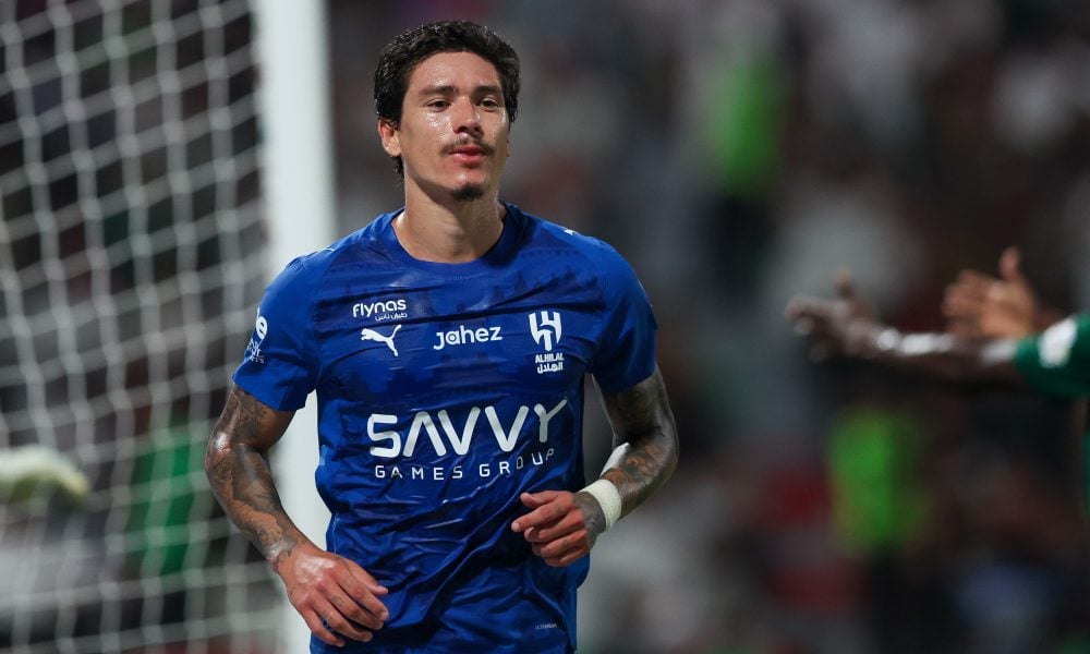 Premier League clubs ready to compete with Barcelona in the race to ...
