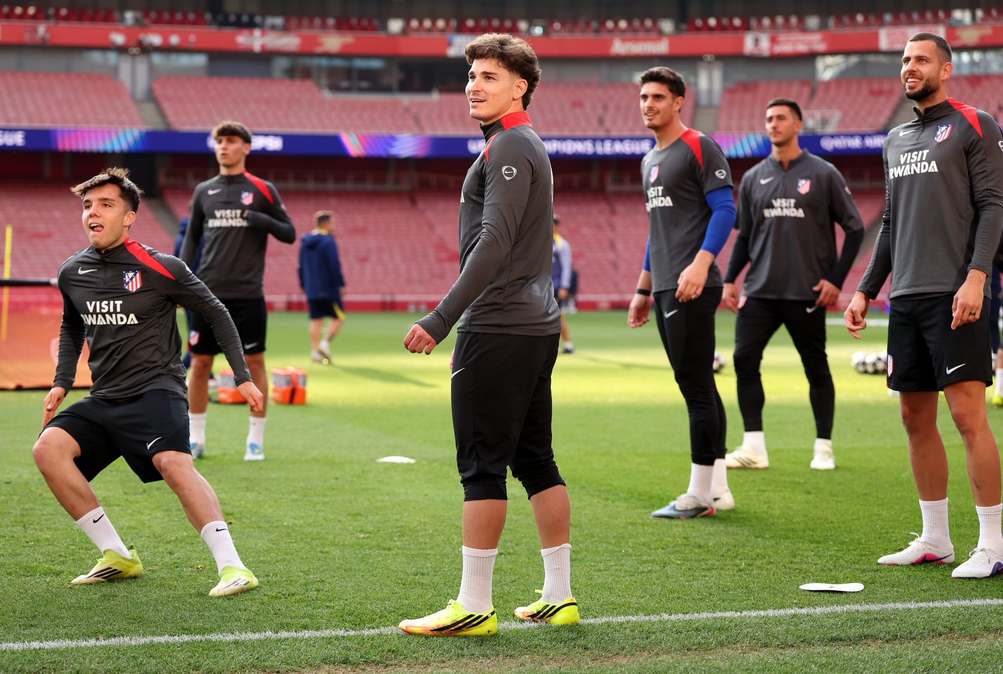 Barcelona refuse to enter transfer auction for priority striker target ...