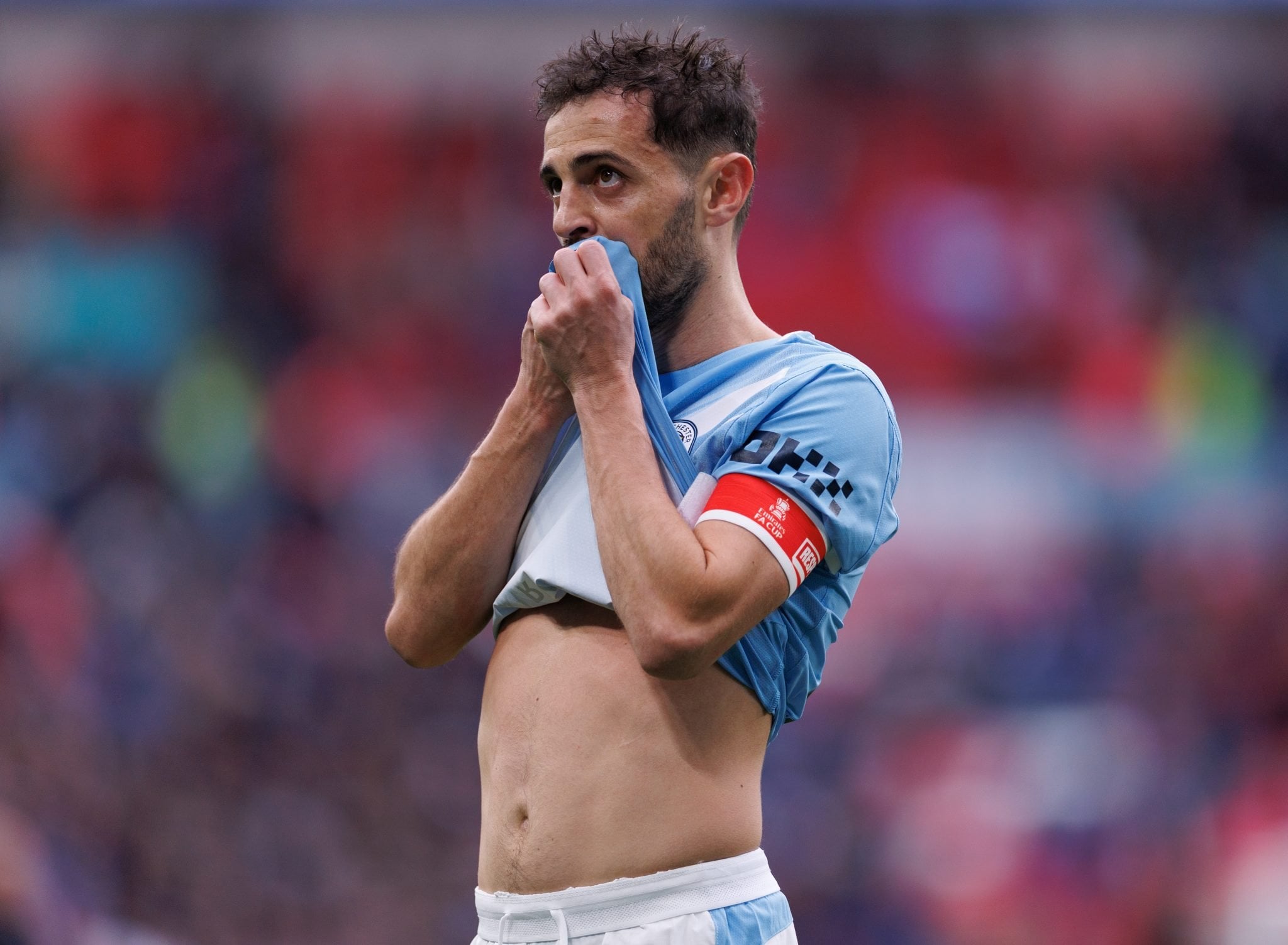 Barcelona pursuit of Portuguese free agent could collapse as player ...