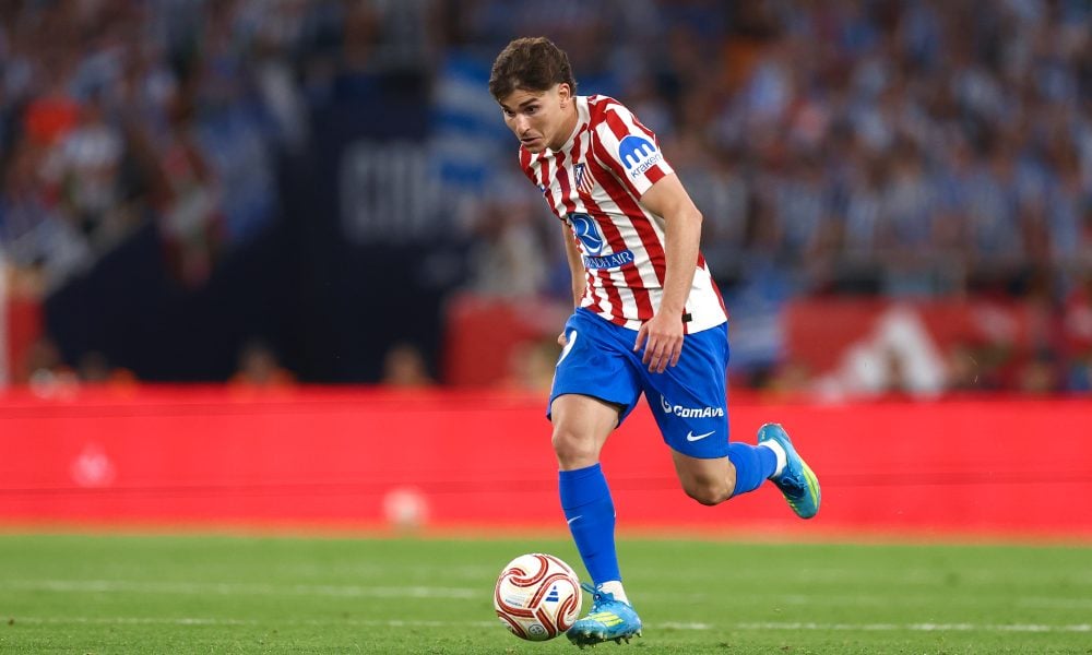 Barcelona to offer €90 million plus bonuses for top target; Flick has ...