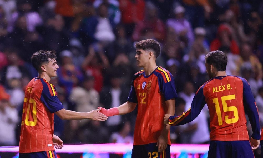 Pau Cubarsi gives verdict on Barcelona target Julian Alvarez: 'We all ...